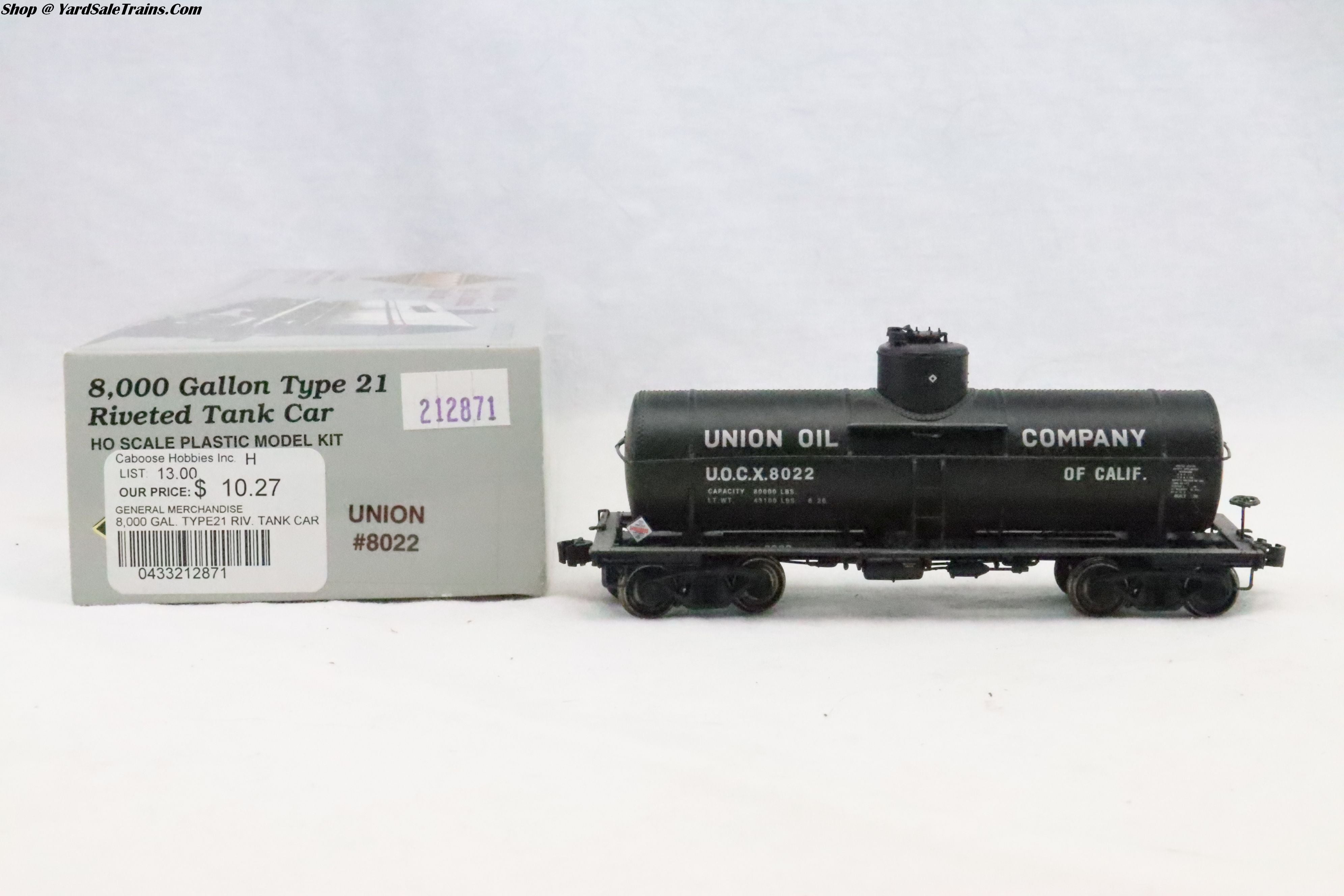 LL-8022 - 8,000 Gallon Type 21 Riveted Tank Car - Union Oil - UOCX 802 ...